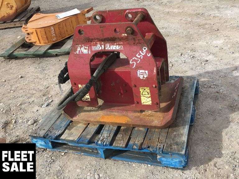 Excavator Tamper (24”x30”) Allied - Michener Allen Auctioneering Ltd