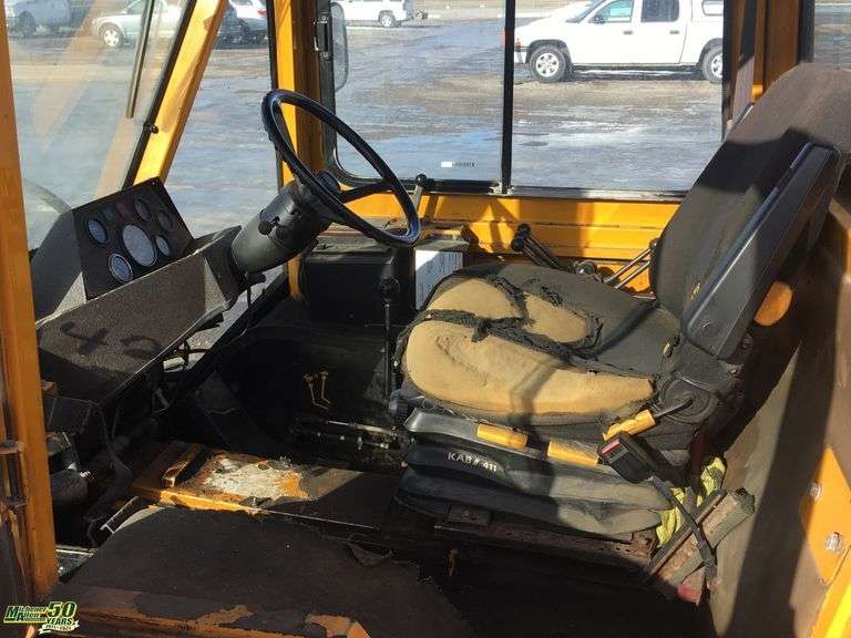 1998 Trackless Vehicles Limited MT5T Trackless Vehicles Limited Model ...