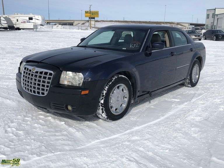 2006 Chrysler 300 Touring RWD 4dr Sedan - Michener Allen Auctioneering Ltd