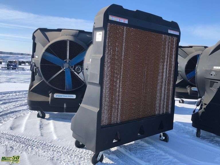 Large Mobile Fan - Michener Allen Auctioneering Ltd