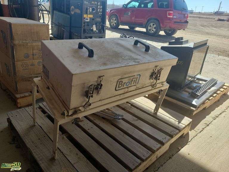 Brofil B10 Filtration System-1 Pallet - Michener Allen Auctioneering Ltd