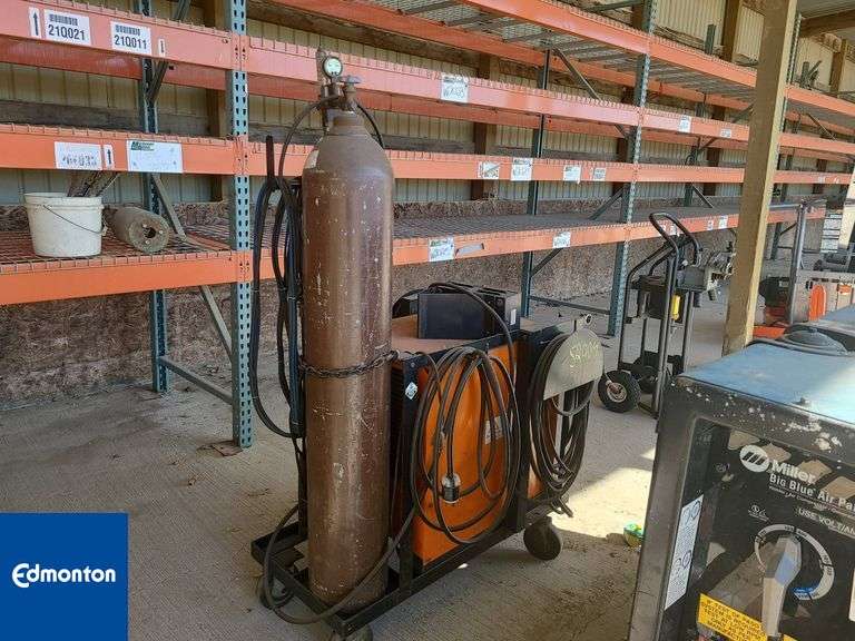 Acklands Welder AK-WAVE 250 -Qty 1 - Michener Allen Auctioneering Ltd