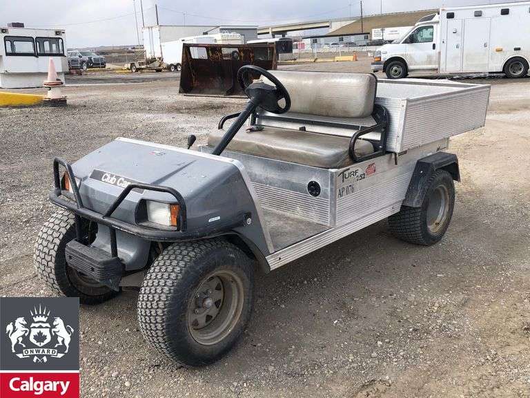 Club Car Turf Carryall 252 - Michener Allen Auctioneering Ltd