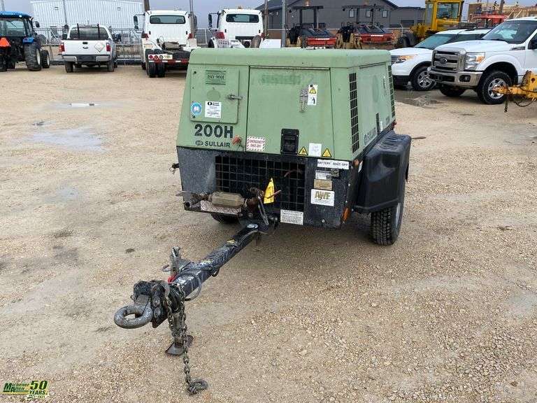 2013 Sullair Portable Air Compressor - Michener Allen Auctioneering Ltd