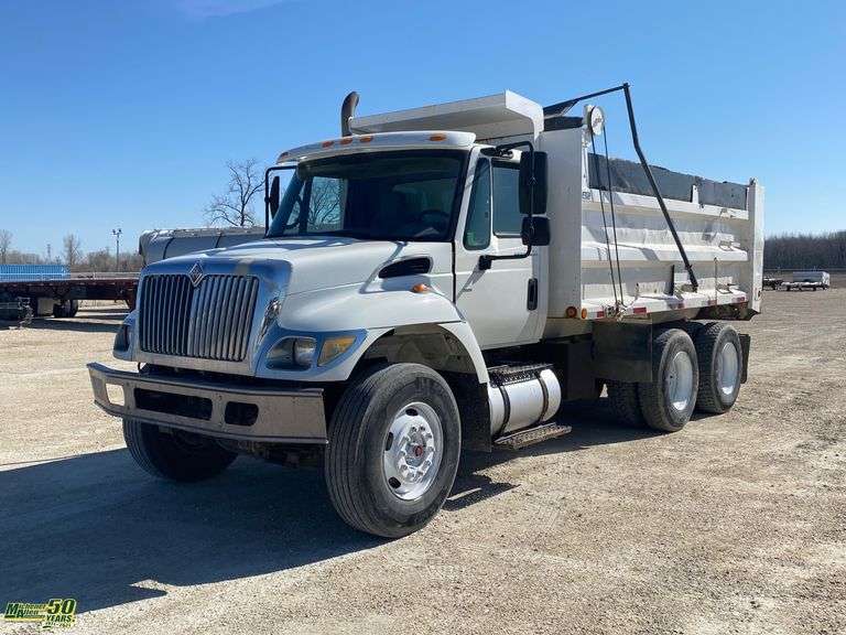 2007 International WorkStar 7500 T/A Dump Truck - Michener Allen ...