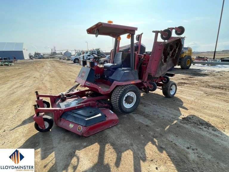 1996 Toro Ground Master 580D Mower - Michener Allen Auctioneering Ltd