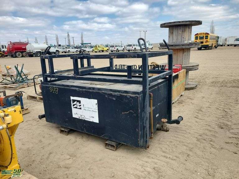 450L Fuel Tank-1 Pallet - Michener Allen Auctioneering Ltd