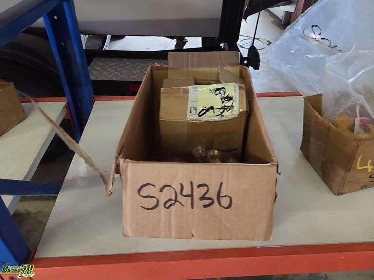 Assorted Fittings-1 Box - Michener Allen Auctioneering Ltd