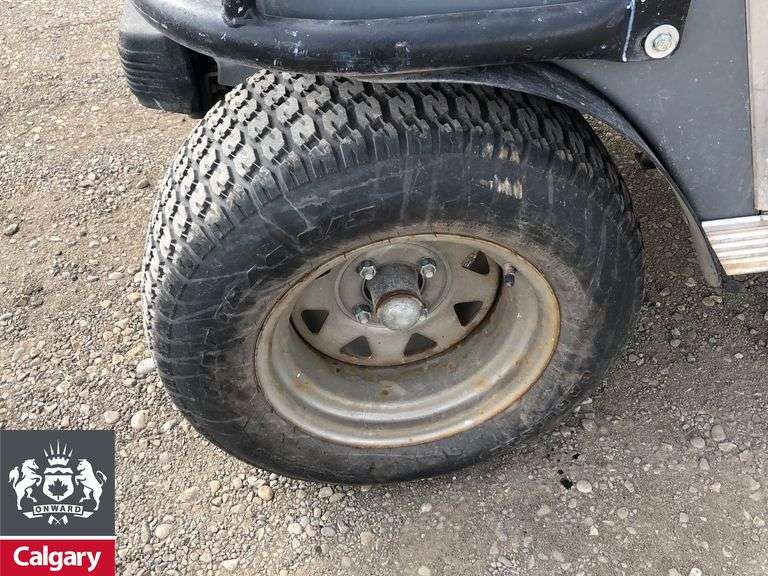 Club Car Turf Carryall 252 - Michener Allen Auctioneering Ltd