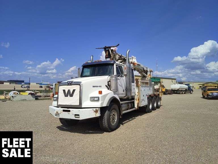 2005 Western Star 4900 SB Tri Digger Derrick Truck - Michener Allen ...