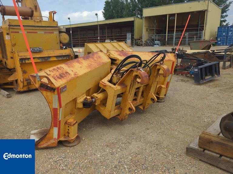 2012 WELDCO BEALS ANGLE PLOW - Qty 1 2012 WELDCO BEALS ANGLE PLOW ...