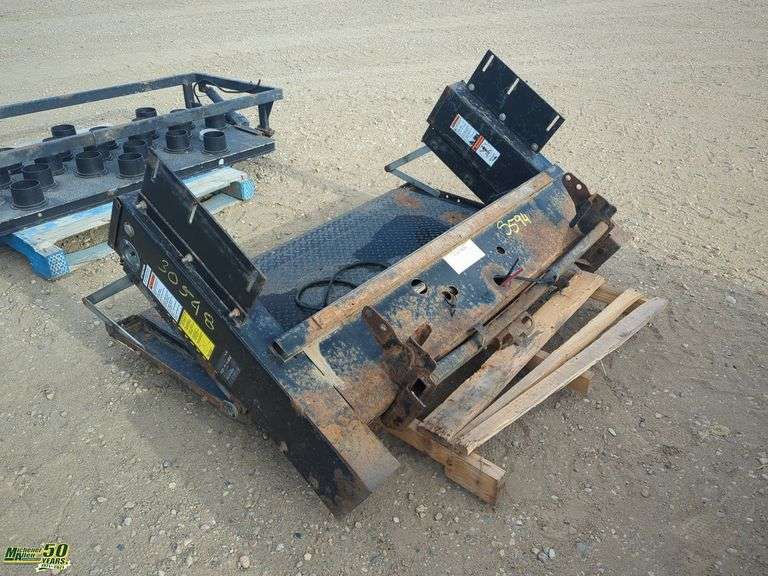 Powered Tailgate - 1 Pallet - Michener Allen Auctioneering Ltd
