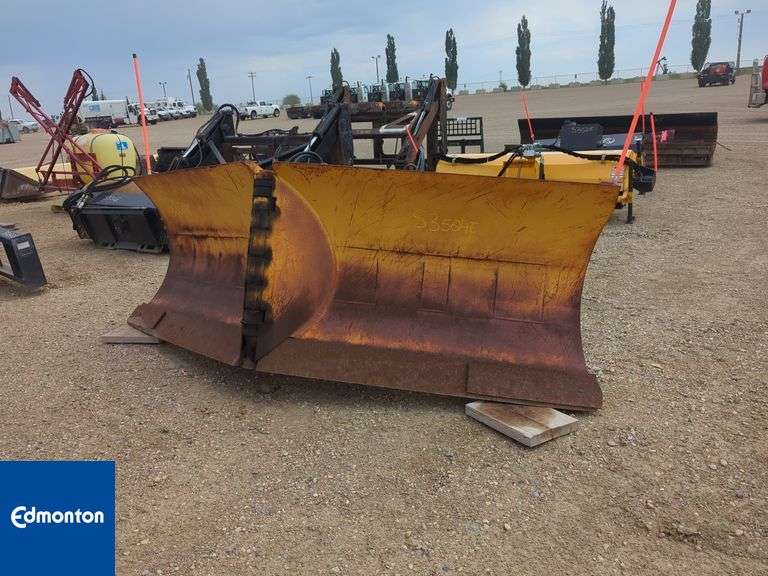 2012 WELDCO BEALS ANGLE PLOW - Qty 1 2012 WELDCO BEALS ANGLE PLOW ...