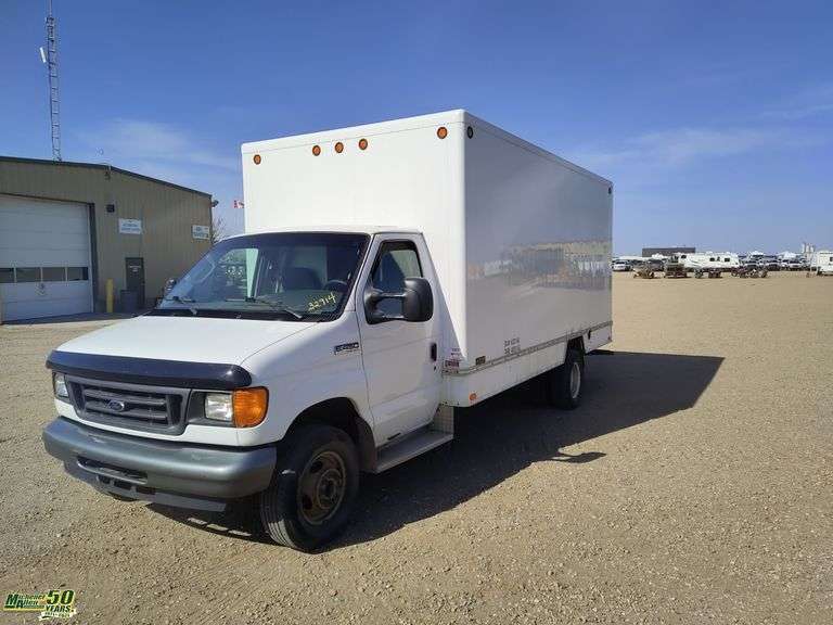 2007 Ford E-Series S/A Cube Van - Michener Allen Auctioneering Ltd