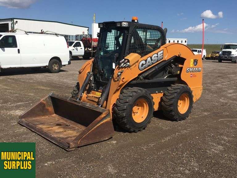 2013 Case SV250 Rubber Tired Skidsteer - Michener Allen Auctioneering Ltd