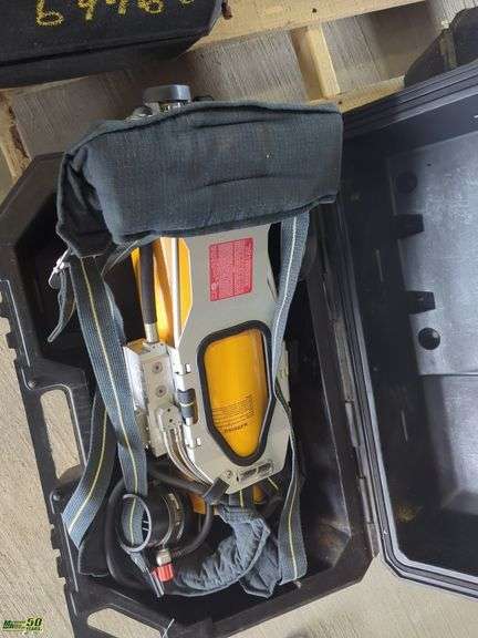 SCOTT Self Contained Breathing Apparatus Kit - Qty 1 - Michener Allen ...