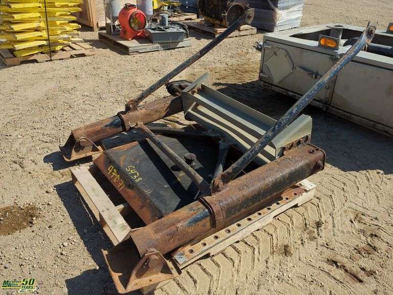 Upper Coupler Plate with King Pin, Trailer Dolly Legs - 1 Pallet ...