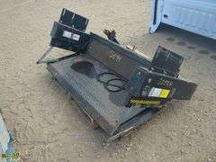 Powered Tailgate - 1 Pallet - Michener Allen Auctioneering Ltd