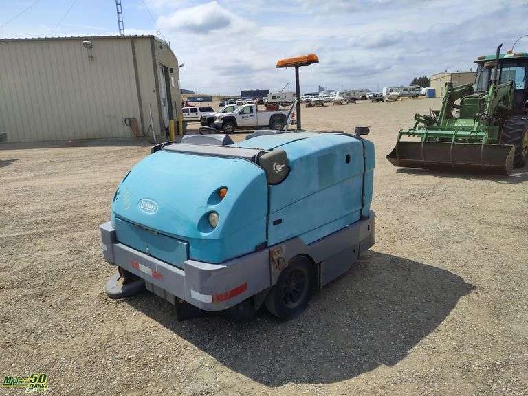 2008 Tennant S30 Tennant Street Sweeper - Michener Allen Auctioneering Ltd