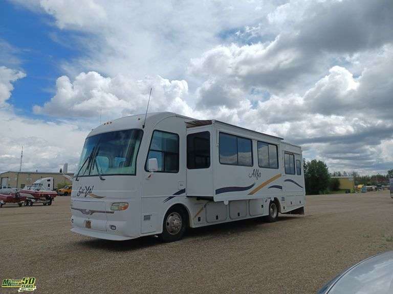 2005 Freightliner XC Chassis Class A Washer/Dryer Loaded Diesel 52792 ...