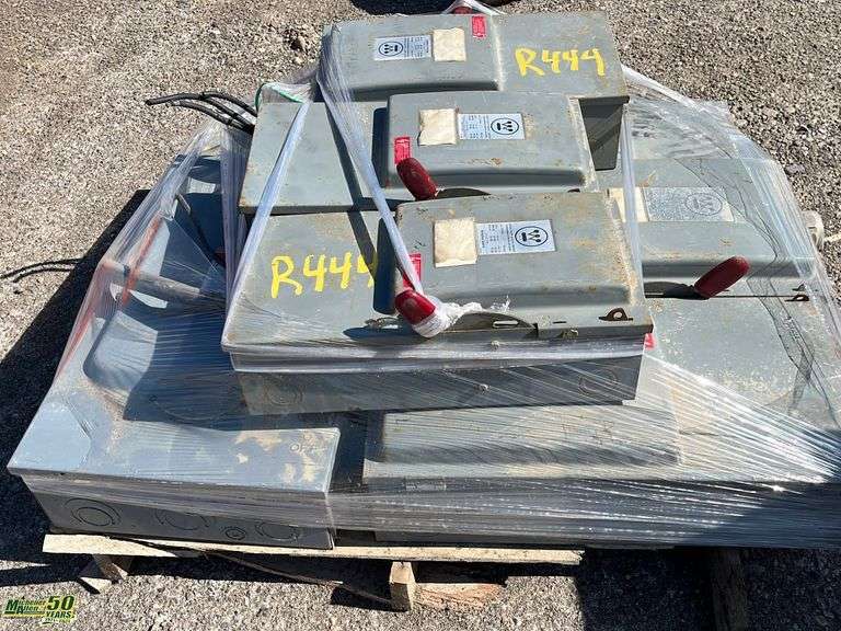Electrical Switch Boxes - Michener Allen Auctioneering Ltd