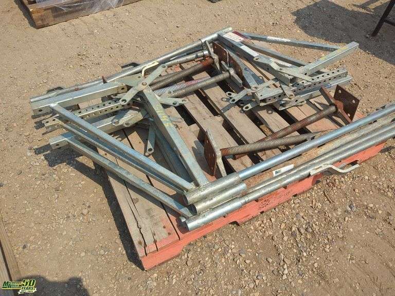 Scaffold Safety Rails And Jacks - 1 Pallet - Michener Allen ...