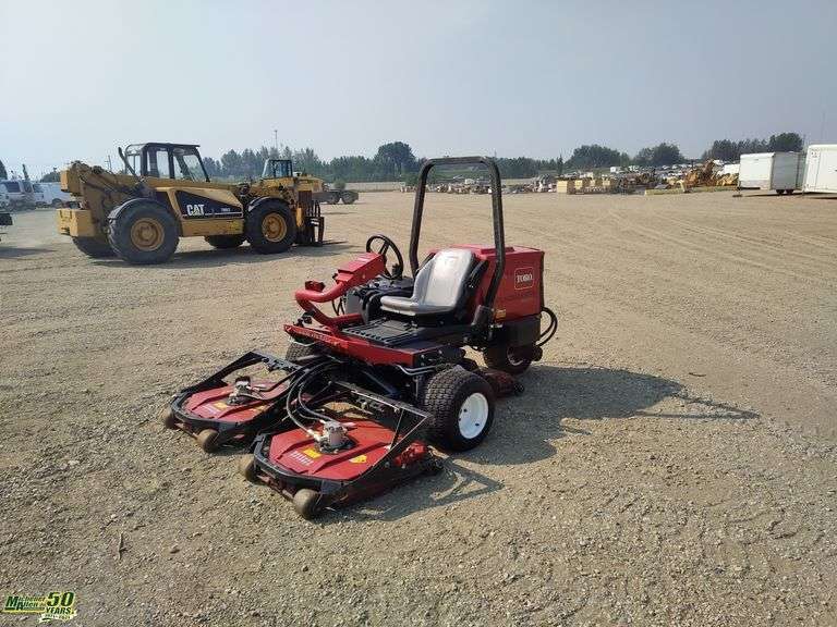 2012 Toro 3500D Mower - Michener Allen Auctioneering Ltd