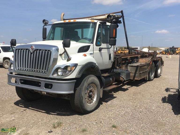 Non-Operable 2010 International WorkStar 7500 T/A Roll Off Truck ...