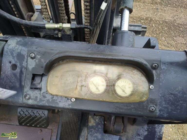 Daewoo G30P 5050 Forklift - Michener Allen Auctioneering Ltd