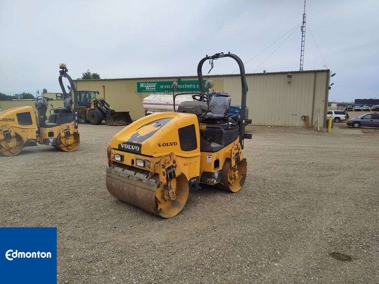 2013 Volvo DD25 Vibratory Smooth Drum Compactor - Michener Allen ...