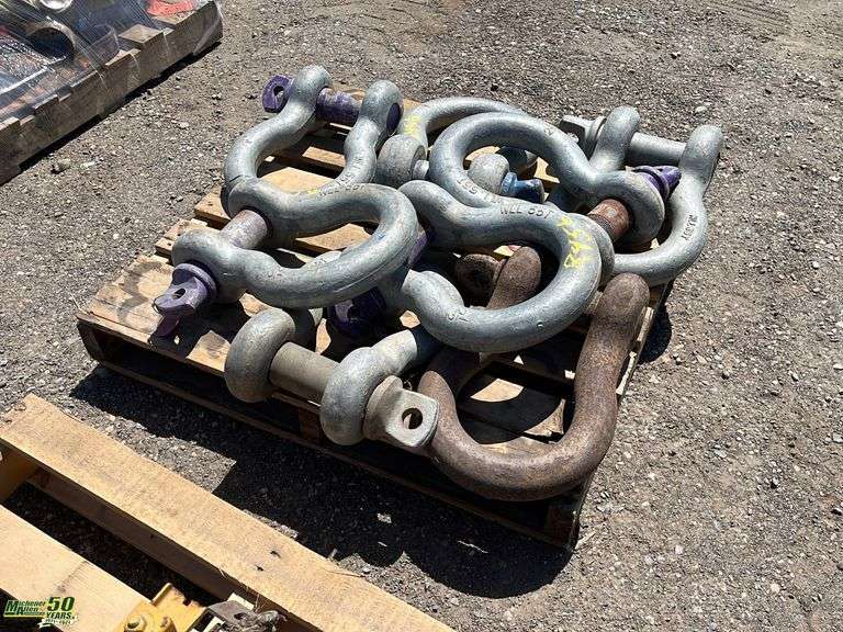 Clevises - Michener Allen Auctioneering Ltd