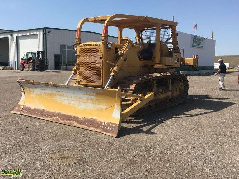 1977 Caterpillar D7G Crawler Tractor - Michener Allen Auctioneering Ltd