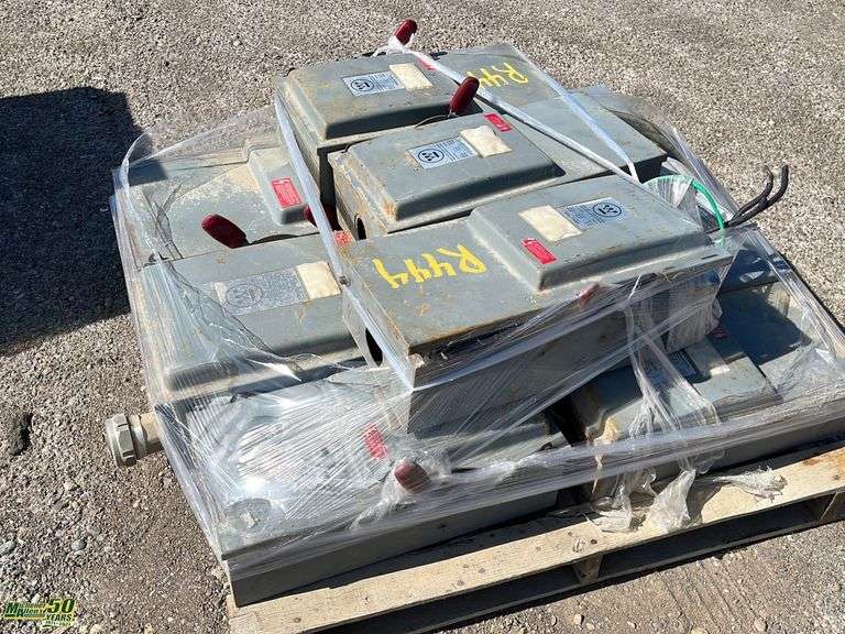 Electrical Switch Boxes - Michener Allen Auctioneering Ltd