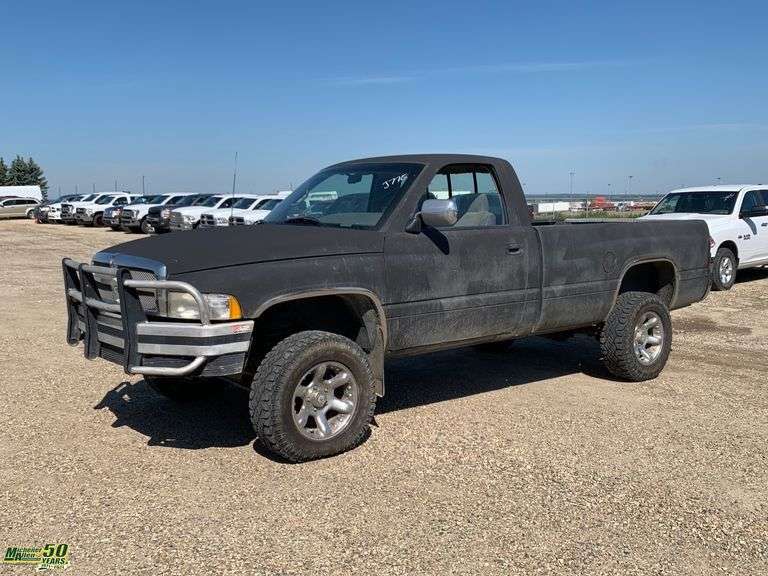 1994 Dodge Ram 1500 LT 4x4 Regular Cab LB - Michener Allen ...