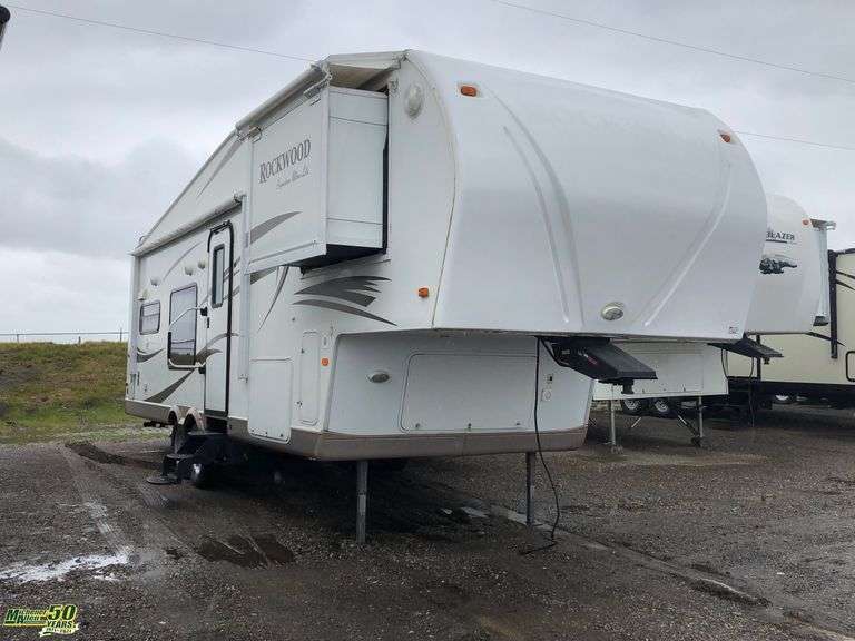 2011 Forest River Rockwood Signature 8280WS T/A 5W - Michener Allen ...