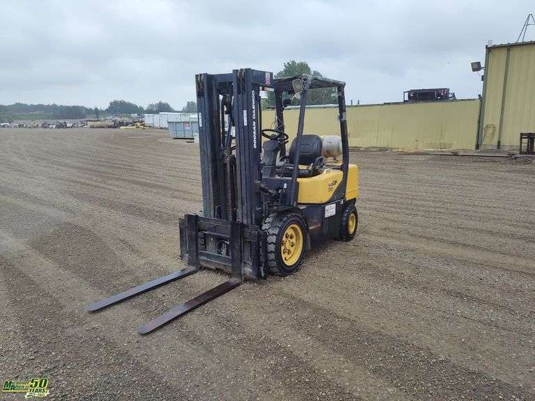Daewoo G30P 5050 Forklift - Michener Allen Auctioneering Ltd