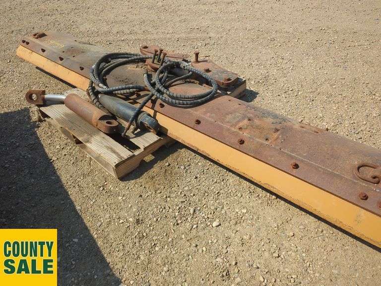 Grader Wing - Michener Allen Auctioneering Ltd