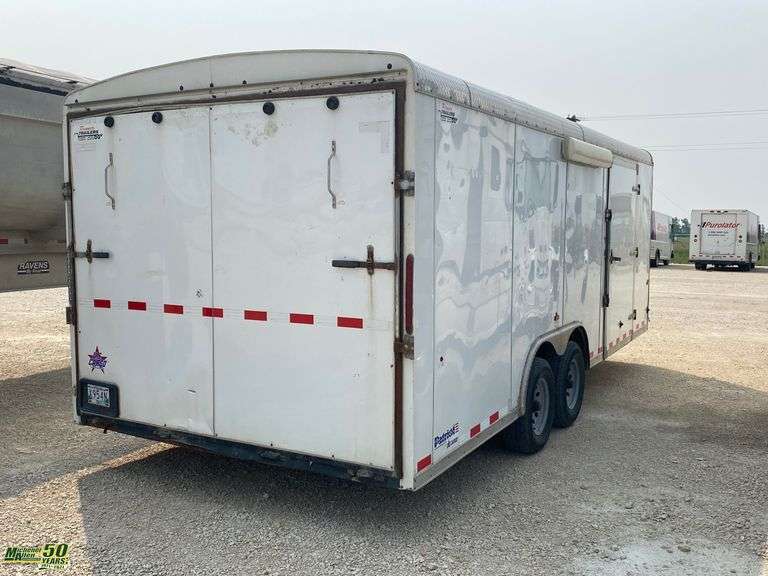 2016 Forest River Enclosed Trailer T/A Enclosed Trailer - Michener Allen Auctioneering Ltd