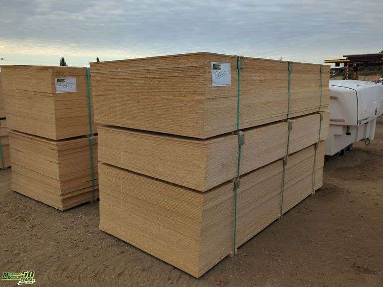 OSB 4x8 1 Lift as Shown - Michener Allen Auctioneering Ltd