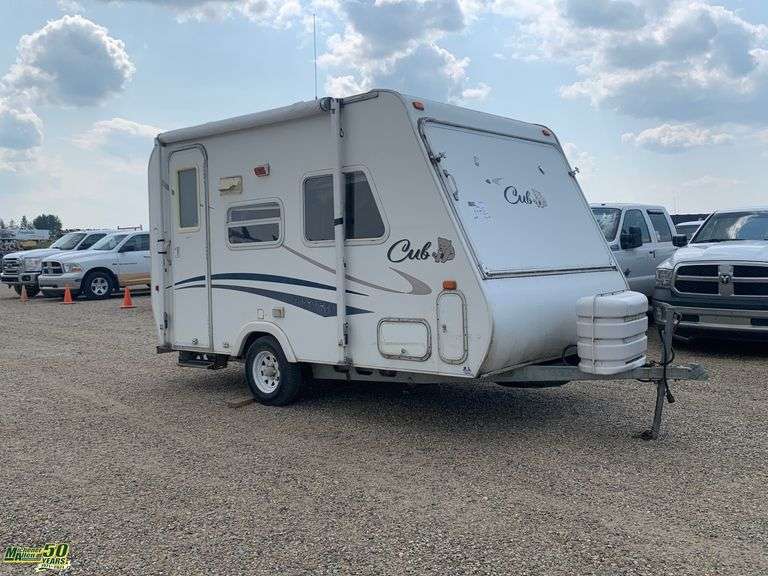 2001 Aero Mfg. RV Cub C16 S/A BP - Michener Allen Auctioneering Ltd