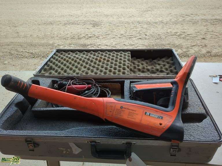 Metrotech 810Dx Locator - Michener Allen Auctioneering Ltd