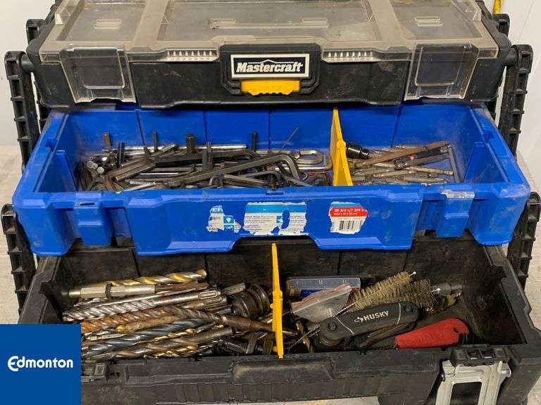 Mastercraft Tool Box with Assorted Tools - Qty 1 - Michener Allen Auctioneering Ltd