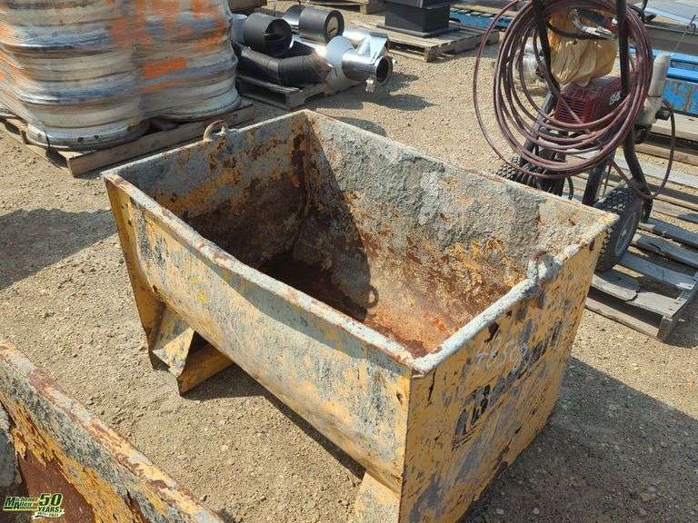 Boscaro Mortar Skip - Michener Allen Auctioneering Ltd