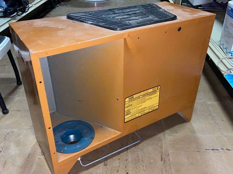 Valor Radiant heater - McLaughlin Auctioneers, LLC- mc-bid.com