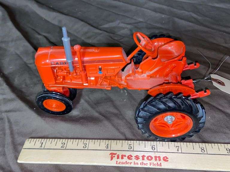 ERTL JOHN DEERE MODEL A TRACTOR - McLaughlin Auctioneers, LLC- mc-bid.com