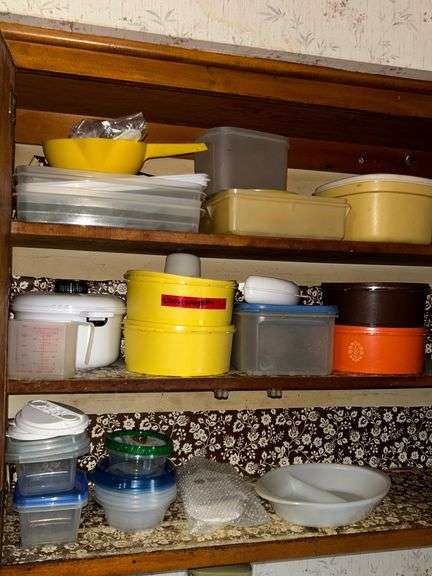 TUPPERWARE & STORAGE - McLaughlin Auctioneers, LLC- mc-bid.com