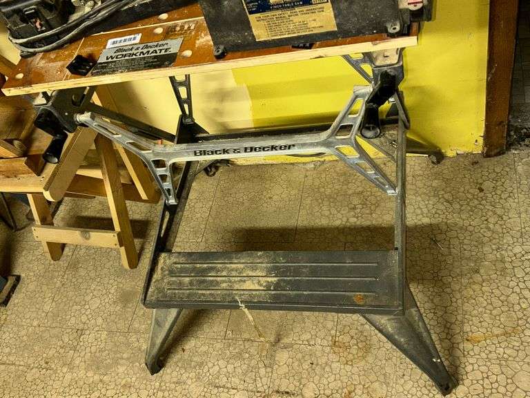BLACK AND DECKER WORK MATE STAND - McLaughlin Auctioneers, LLC- mc-bid.com