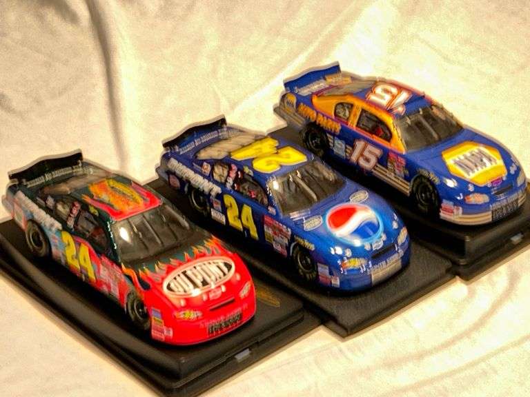 (3) 1:24 Scale Stock Cars: #24 ACTION Jeff Gordon Dupont/Pepsi ...