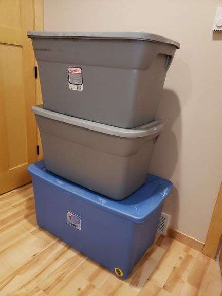 Empty Totes - McLaughlin Auctioneers, LLC- mc-bid.com