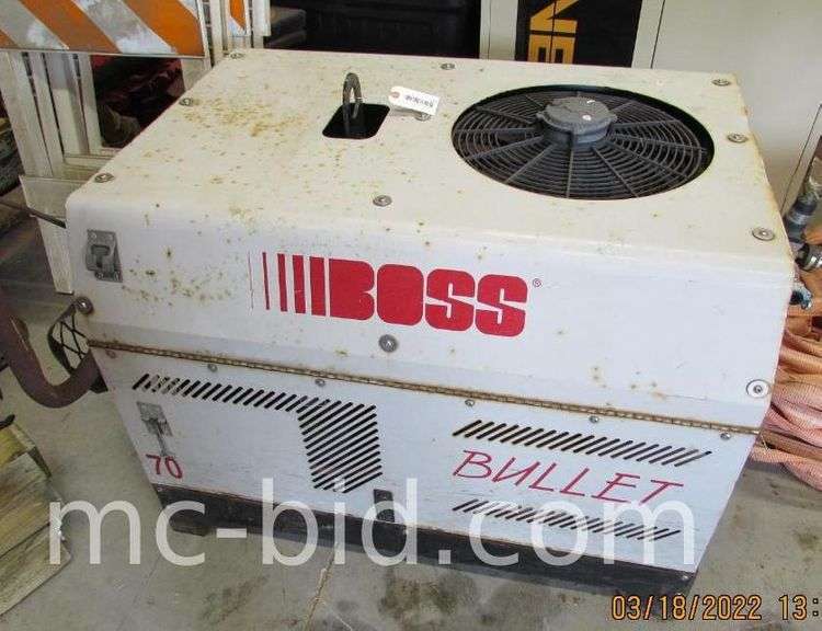 Boss Bullet Air Compressor - McLaughlin Auctioneers, LLC- mc-bid.com